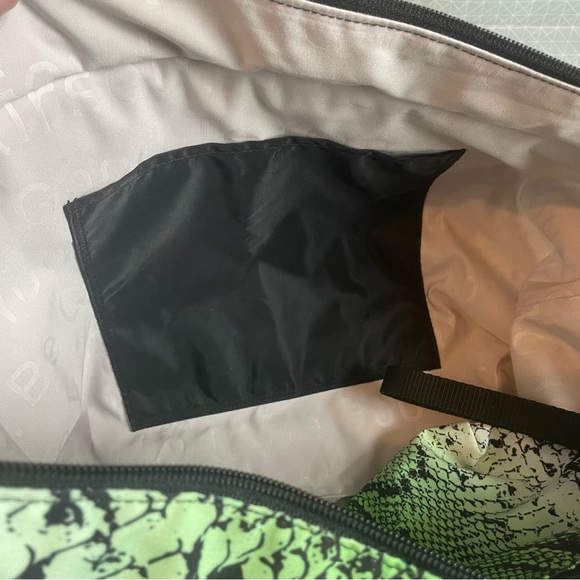 Andi | Bags | Andi New York Green Reptile Large Tote Weekender | Poshmark